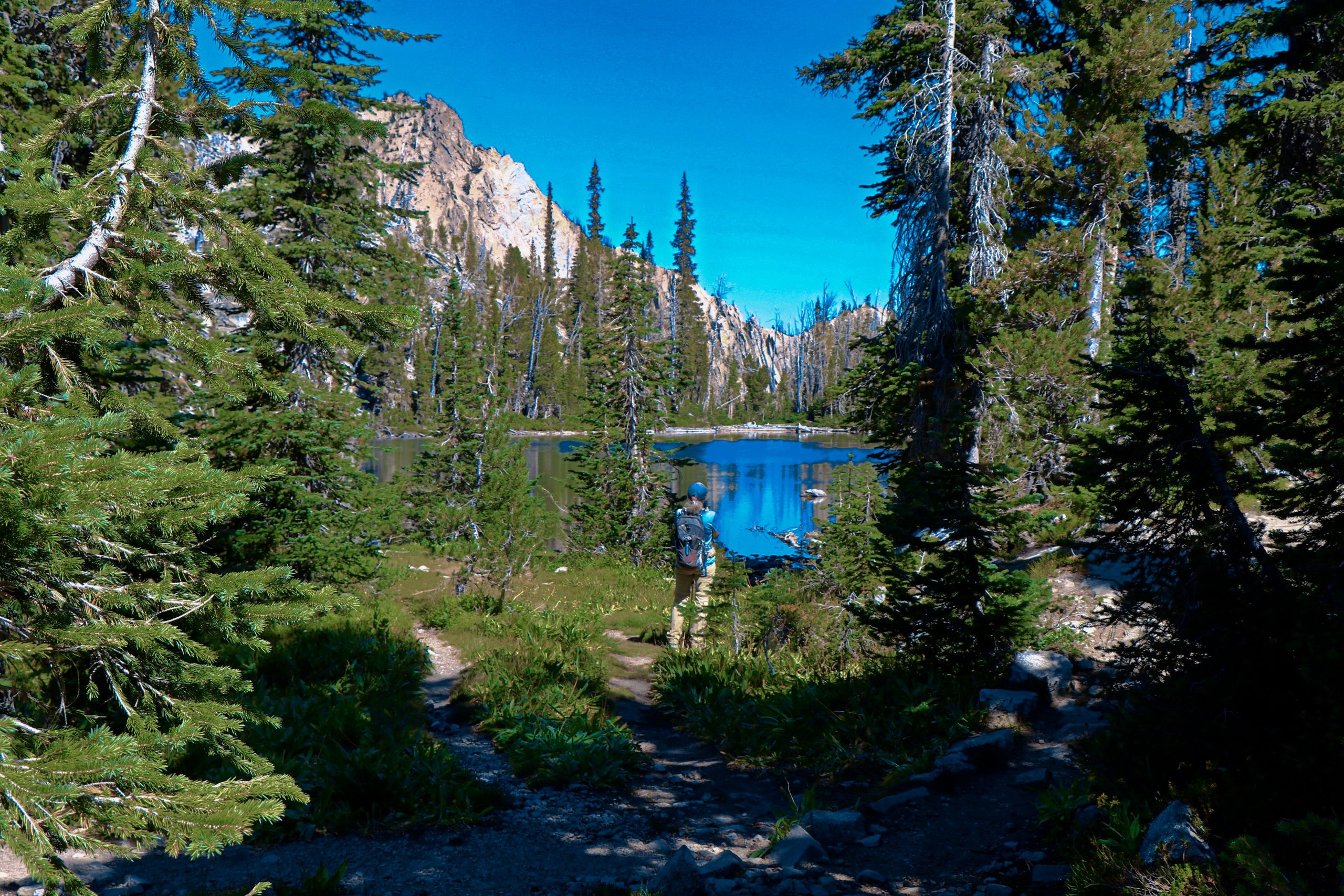 Hiking to Sawtooth Lake - Grey Otter OUTventures®